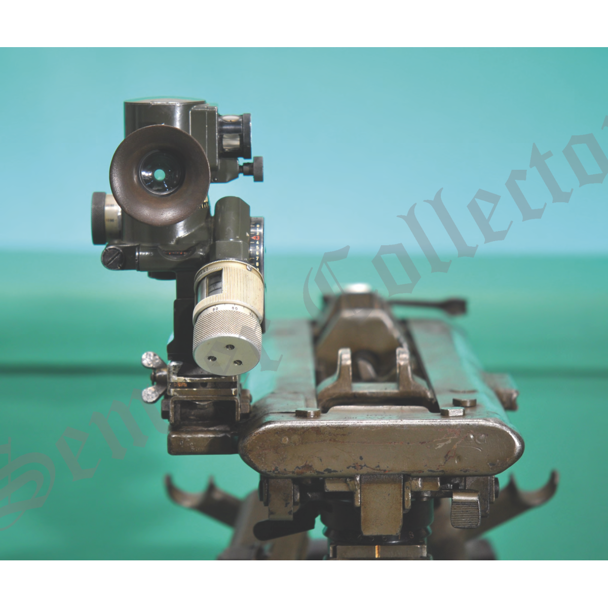 Lafette MG42 Tripod & MGZ34 Optics Original WH WW2