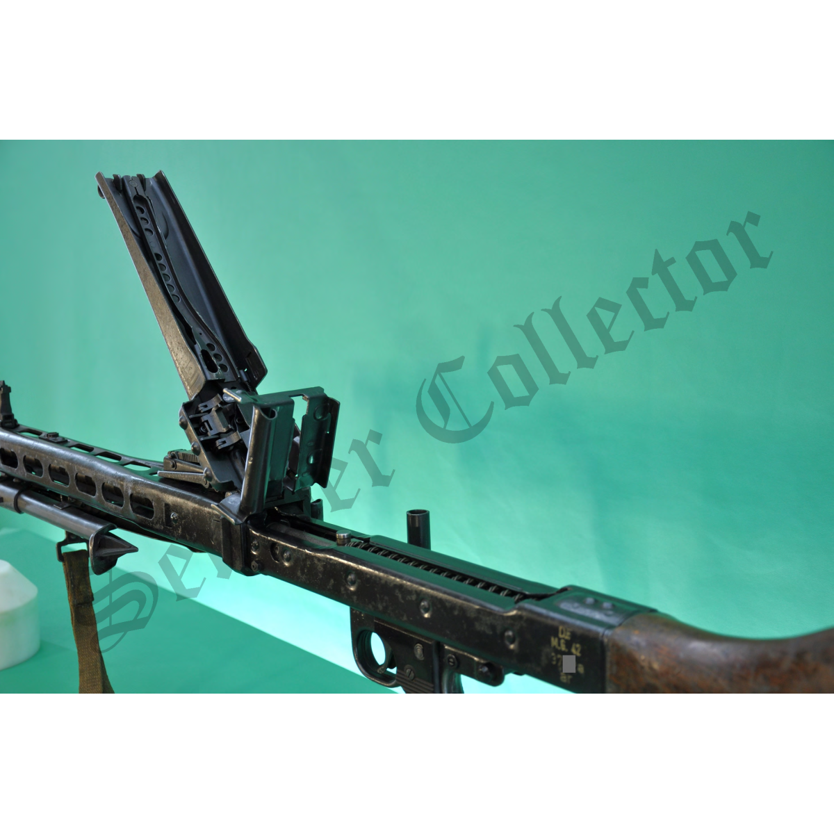 Machine gun MG42 (ar) Mauser (DF)1945 Original WH WW2 s/n 37xxa