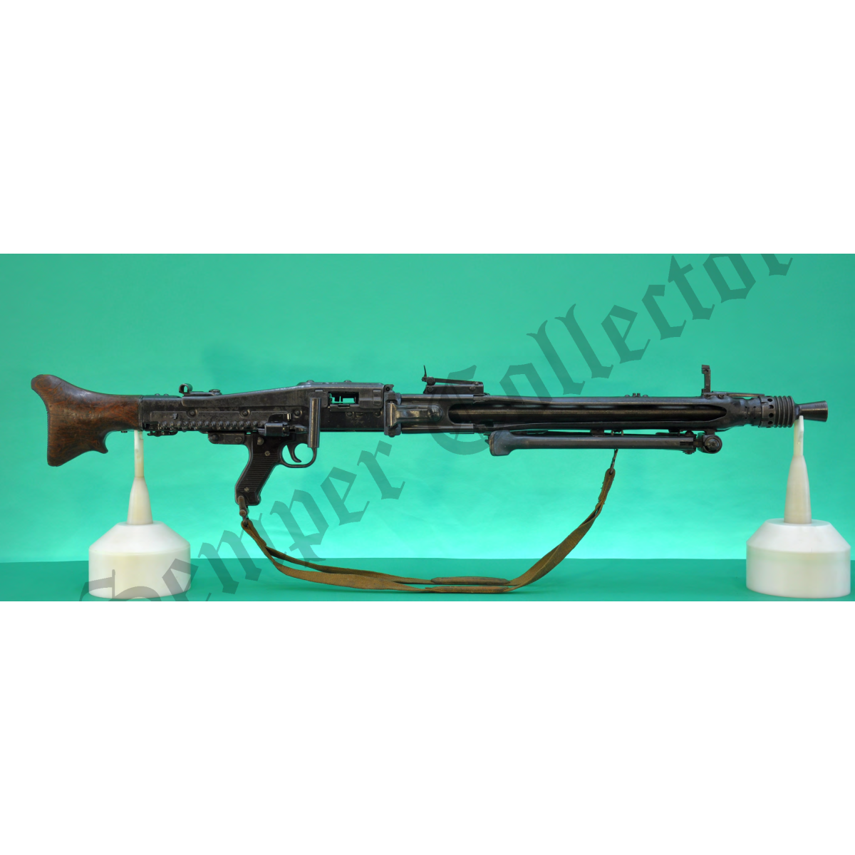 Machine gun MG42 (ar) Mauser (DF)1945 Original WH WW2 s/n 37xxa