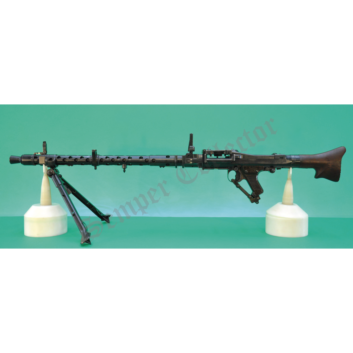 MG34 machine gun (dot) 1943 s/n 27xx