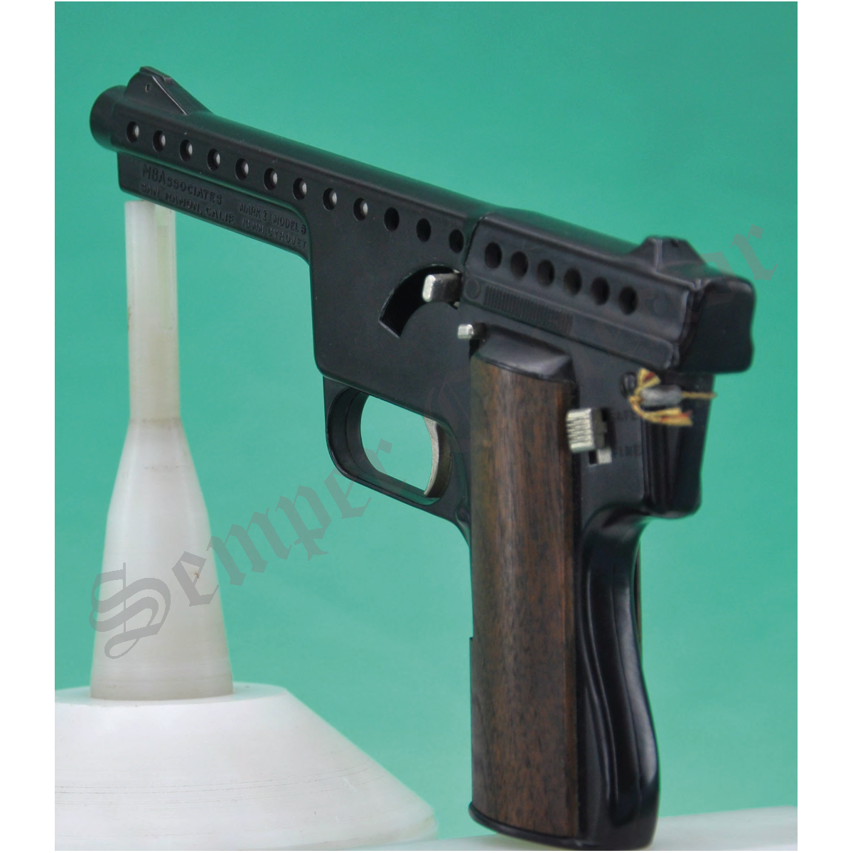 Rare MBAssociates Gyrojet 13mm Mark 1B s/n B53xx, Automatic Rocket Pistol