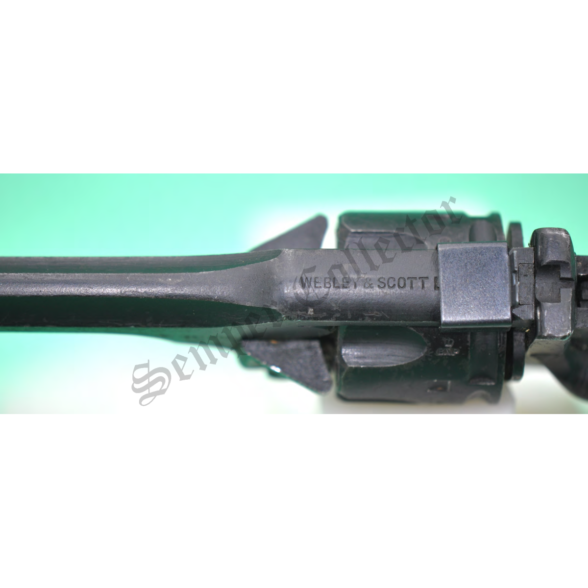 Revolver Webley & Scott Mark IV Cal. .38 “War Finish” WW2 s/n 141xxx